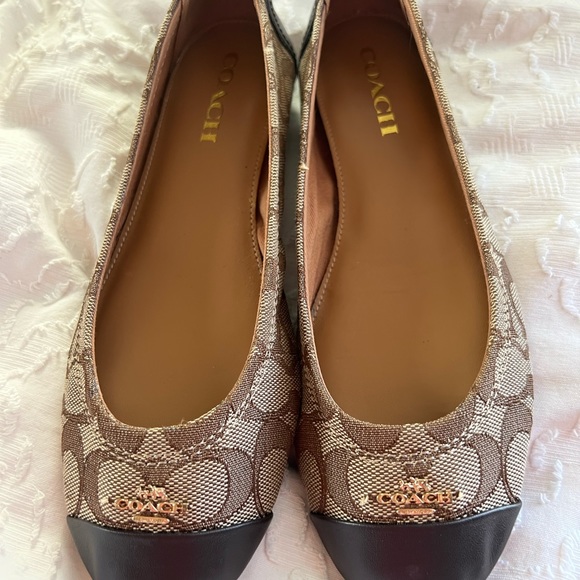 Shoes | Vintage Coach Insignia Ballet Flats | Poshmark
